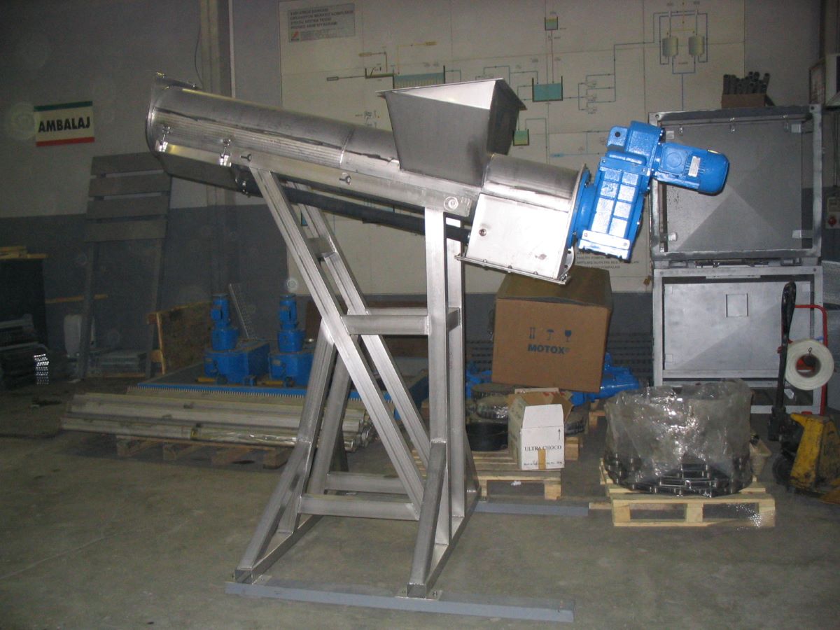 Screw Compactor - Screening Equipment - Vortex Engineering
