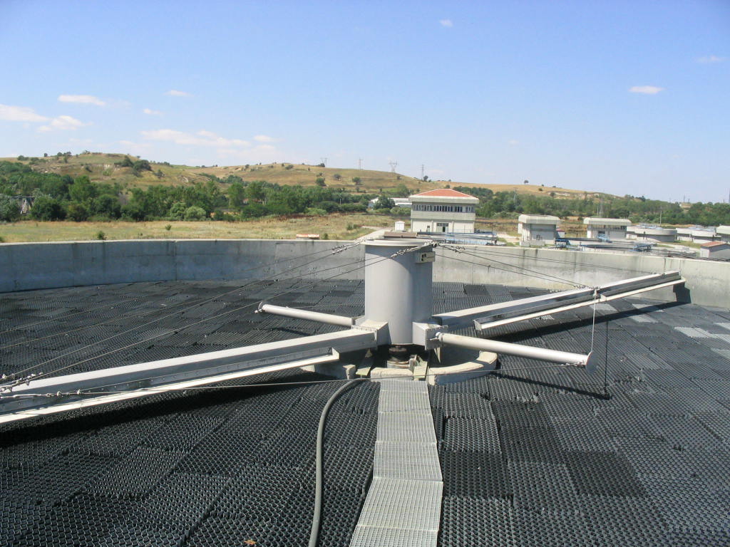 Trickling Filter Rotary Distributor - Biological Treatment - Vortex ...